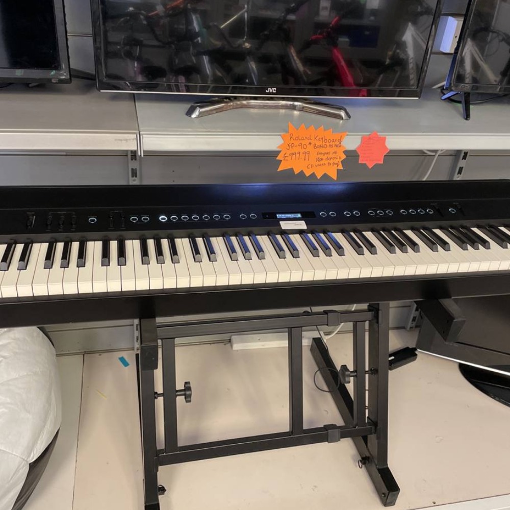 Used Roland Keyboard FP-90 - Own4Less